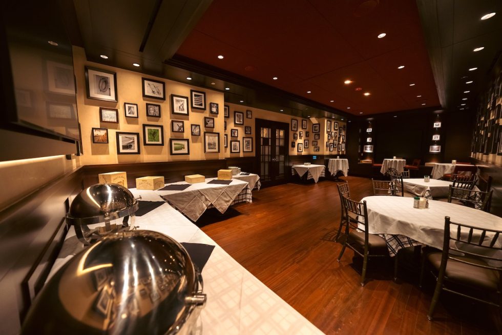 Hugo's Des Plaines Private Dining | Hugo Frog Bar & Fish House
